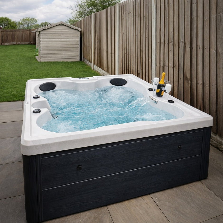 Small Hot Tubs, For 2-4 People. Delivered Nationwide